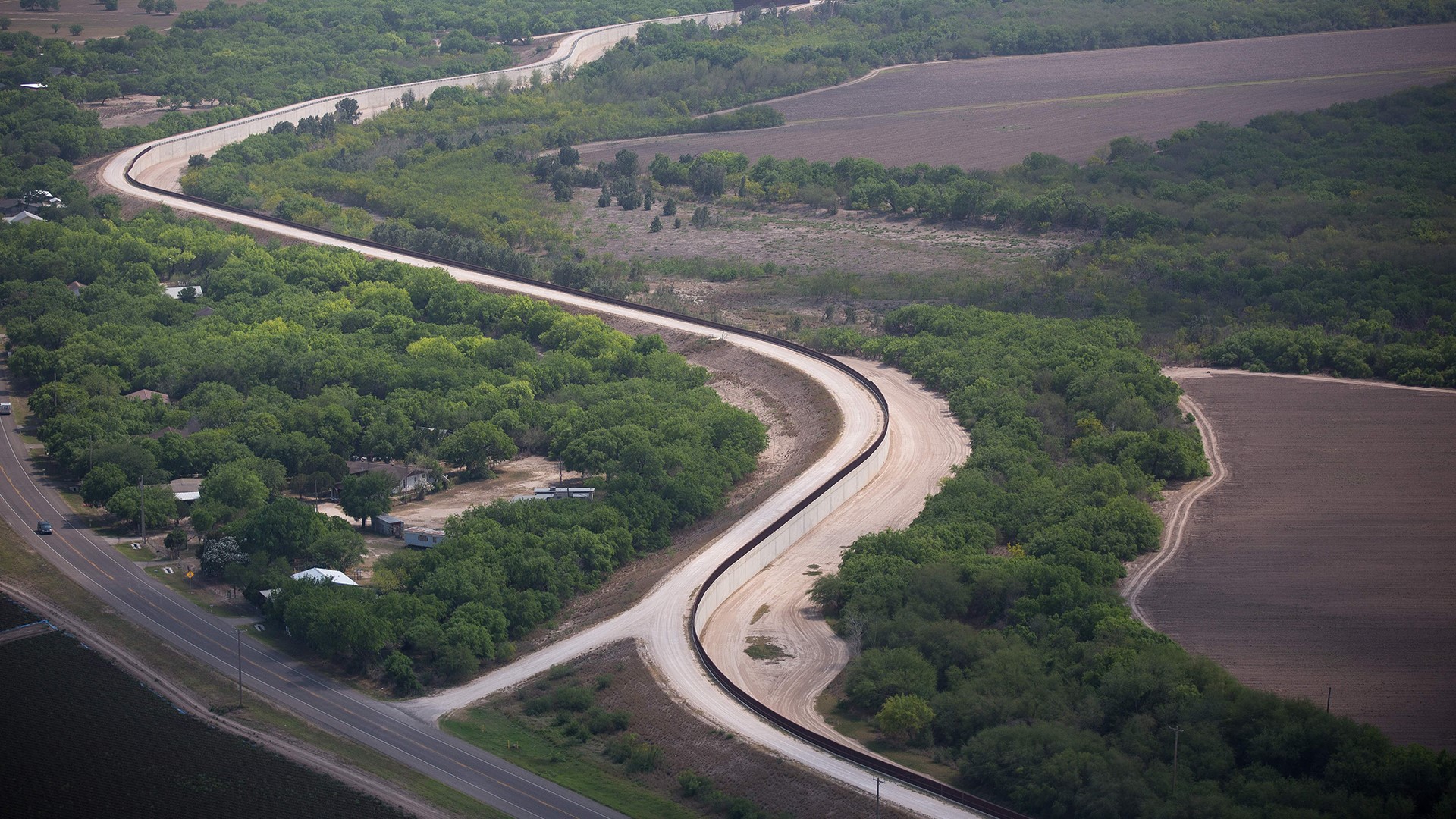 Construction of 6-mile Texas border wall to begin February after $145M ...