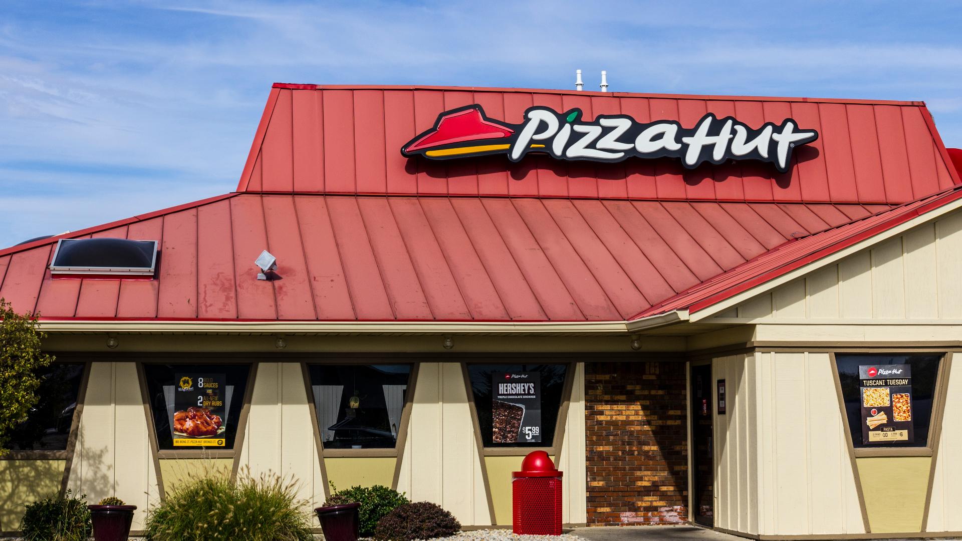 A beloved pizza chain is being sold for $2.7 billion. Here's why ...