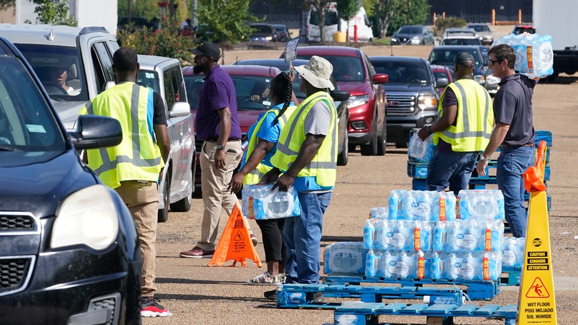 Jackson, Mississippi water crisis: Some water pressure returns | wzzm13.com