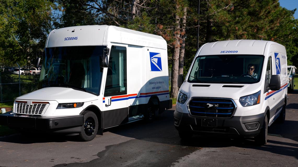 USPS, mail carriers reach new tentative contract | wzzm13.com