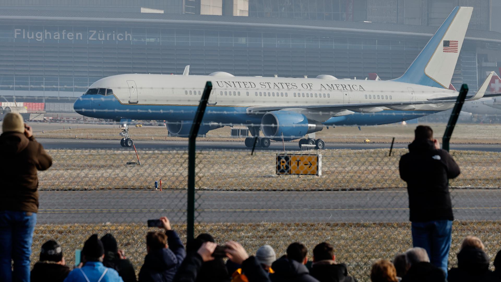 Trump lands in Switzerland after delay caused by Air Force One switch ...