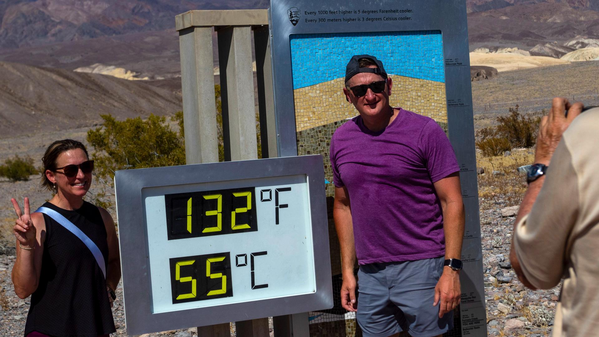 Tourists still flock to Death Valley amid deadly US heat wave | wzzm13.com