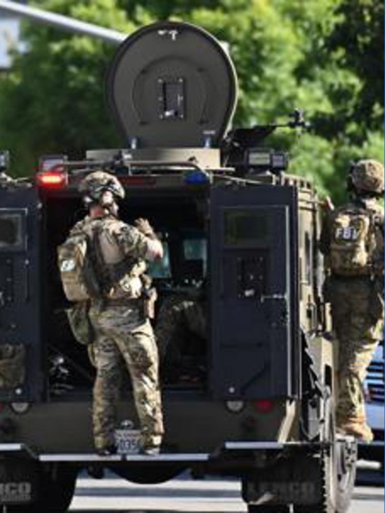 FBI personnel have fatally shot a man holding hostages in Bakersfield ...