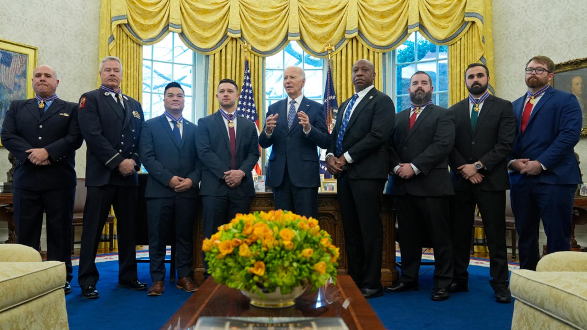 Biden awards Medal of Honor and Medal of Valor to heroes, first responders | wzzm13.com