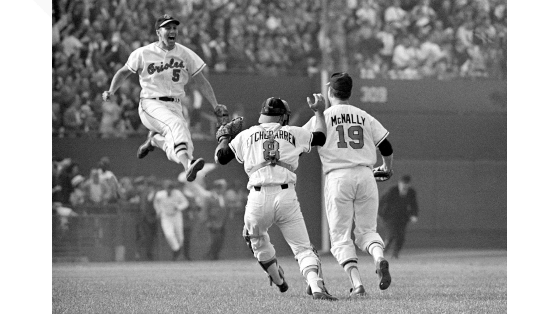 AP's Bob Daugherty leaves legendary photojournalism legacy | wzzm13.com