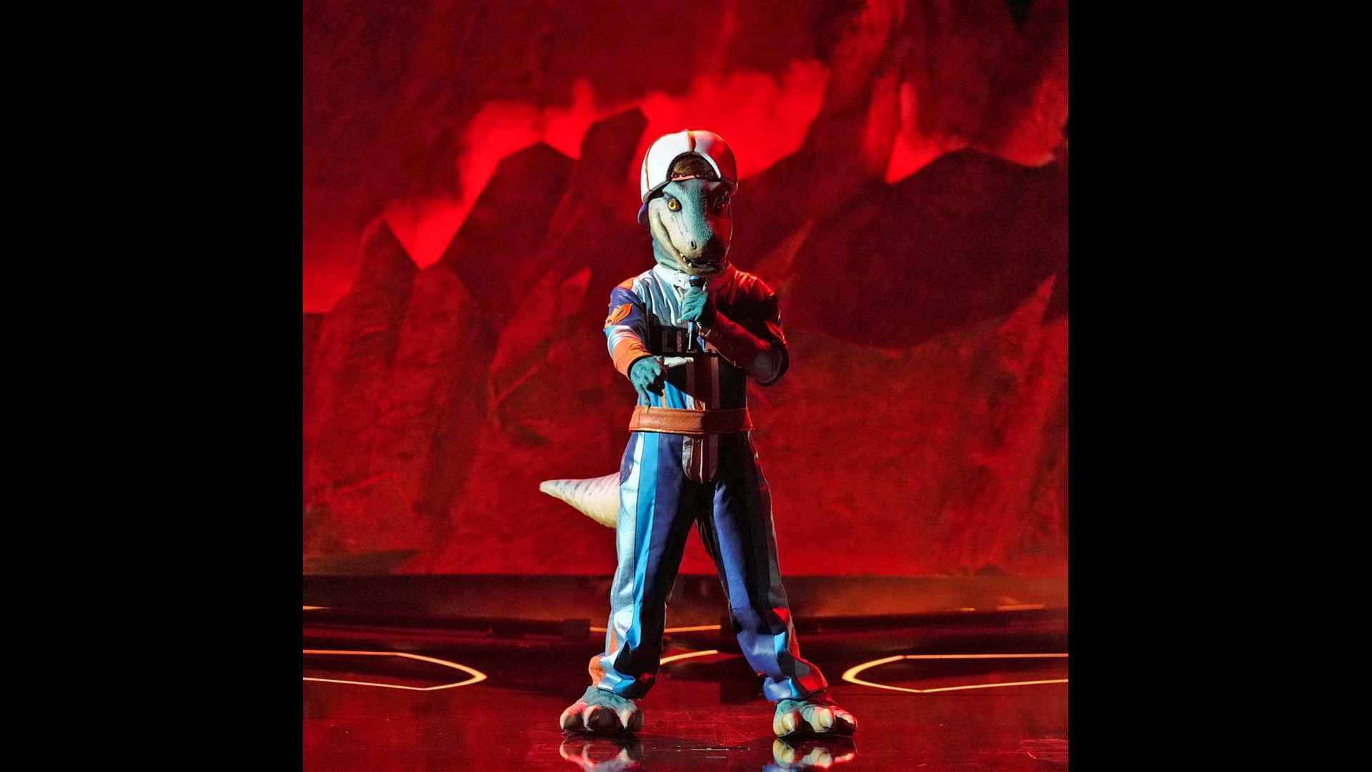 'The Masked Singer': The Lizard Gets Licked in Wild 'Shower Anthems ...