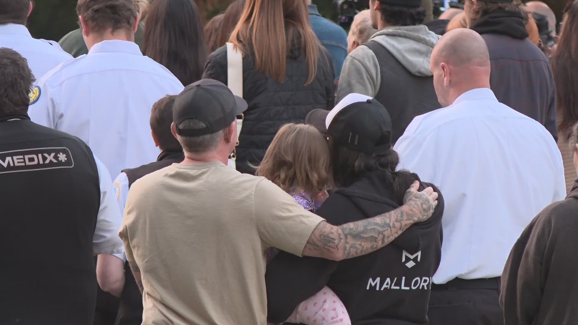 'Men do cry sometimes': Washington paper mill community mourns victims ...