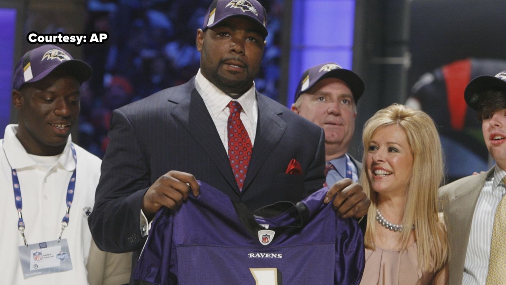 Lawyers say Tuohy family will end Michael Oher conservatorship | wzzm13.com
