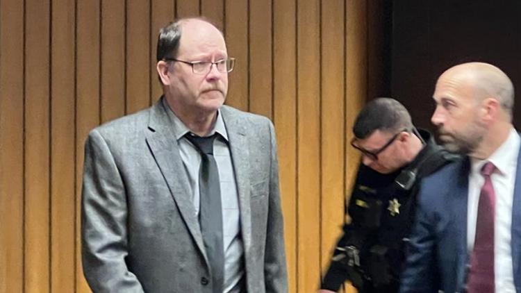 Day 1 of witness testimony in Dale Warner murder trial | wzzm13.com