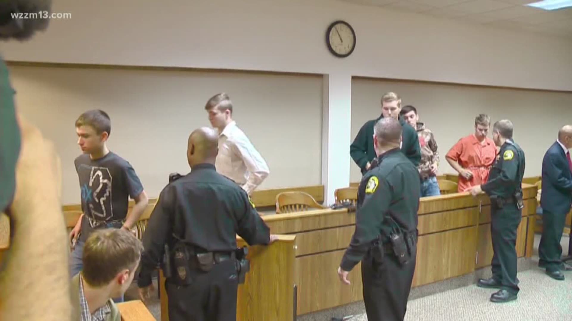5 teens held with no bond on murder charges deadly freeway rock ...