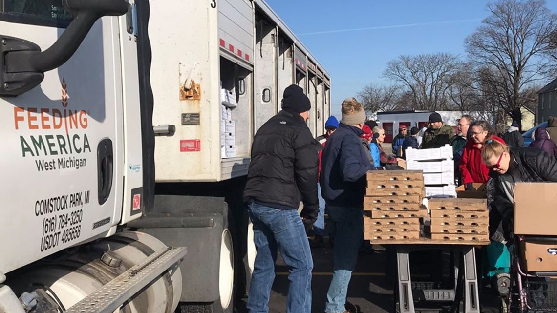 Pandemic increases food insecurity for families in West Michigan | wzzm13.com