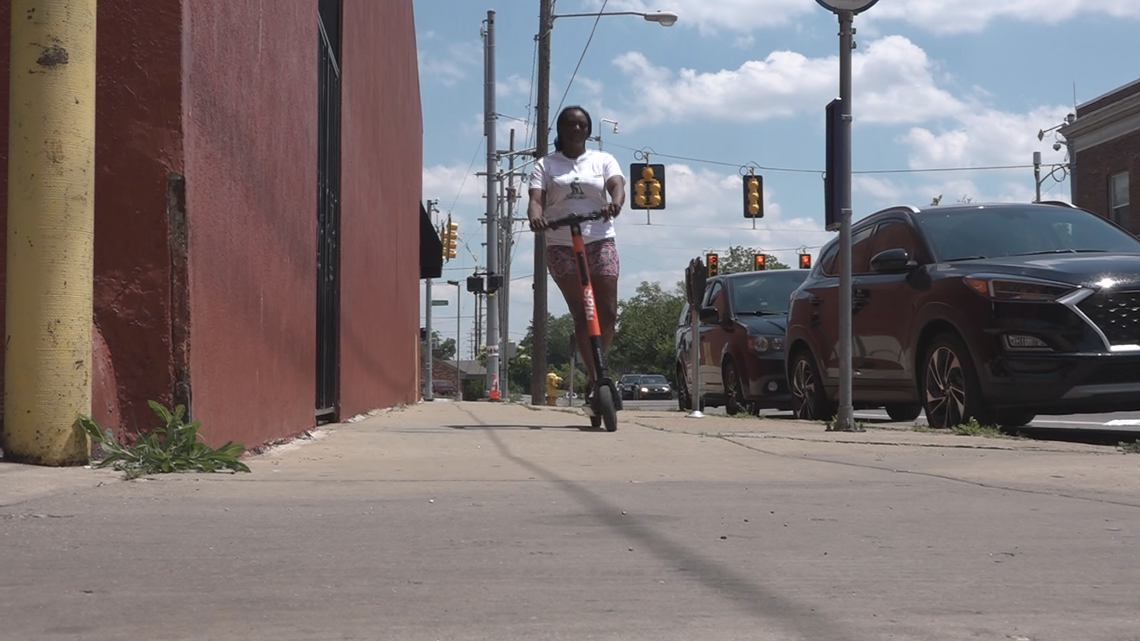 Grand Rapids Scooter Gang hopes to reduce violence, spread love ...