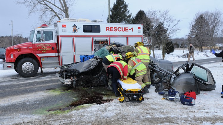 Driver Cut From Car After Serious Crash In Van Buren County
