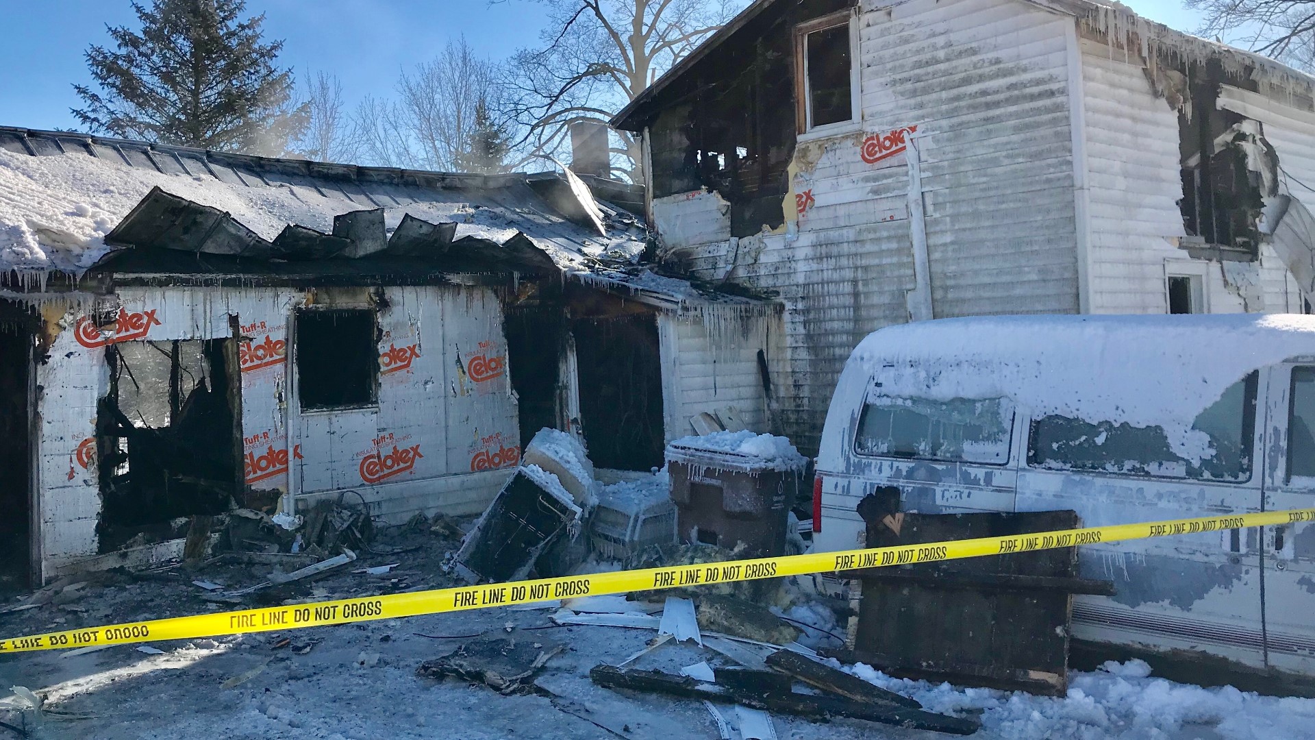Eight people flee early morning house fire in Ionia County | wzzm13.com