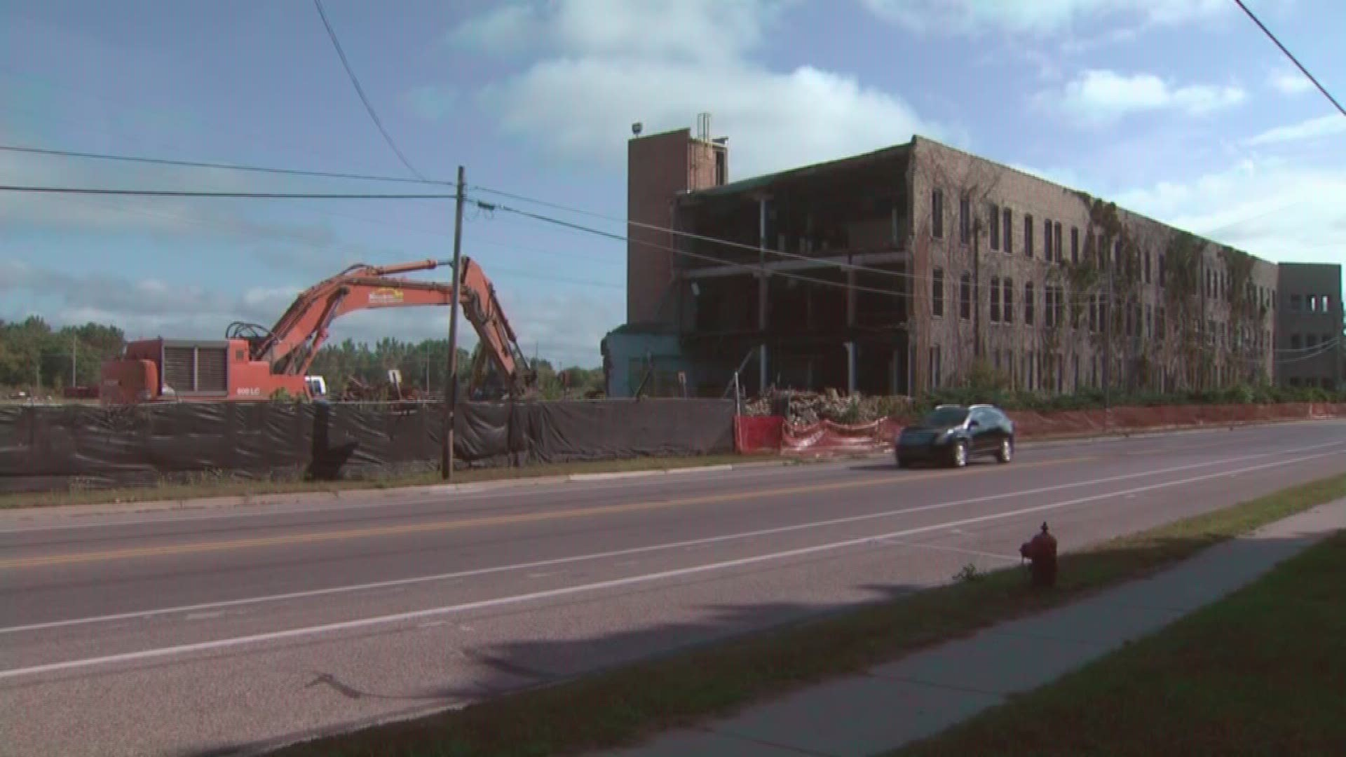 Demolition at old piano factory begins | wzzm13.com
