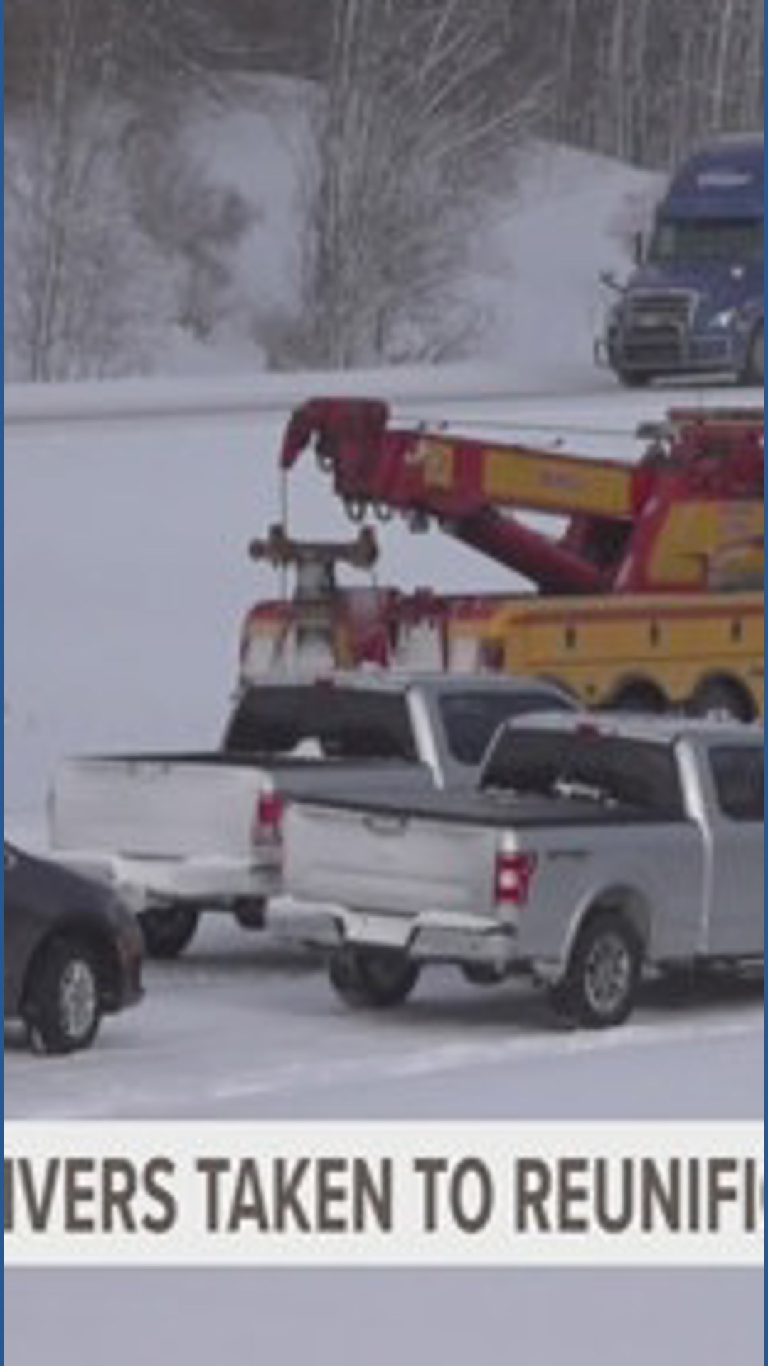 Bus takes drivers involved in 30-car pileup to nearby reunification ...