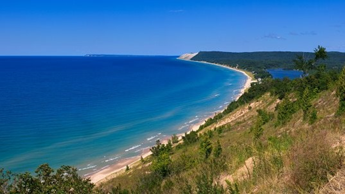 Restoration planned for shuttered Sleeping Bear Dunes inn | wzzm13.com