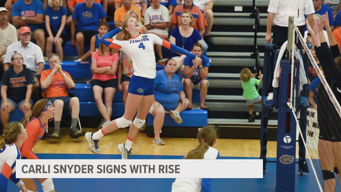 Rise sign former Miss Michigan, Carli Snyder | wzzm13.com