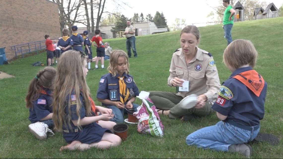 Girls already joining Cub Scouts, thanks to 'Early Adopter Program ...