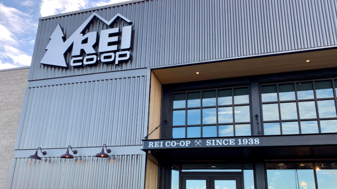 REI now open at Woodland Mall | wzzm13.com