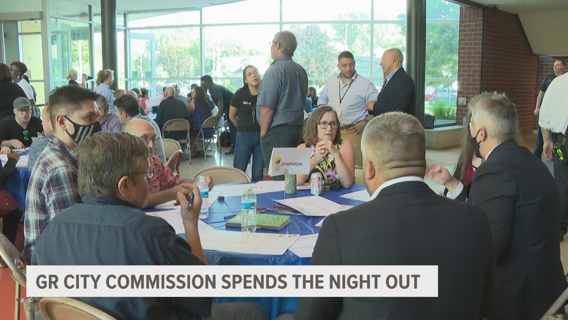 Grand Rapids City Commission doing traveling roundtable meetings ...