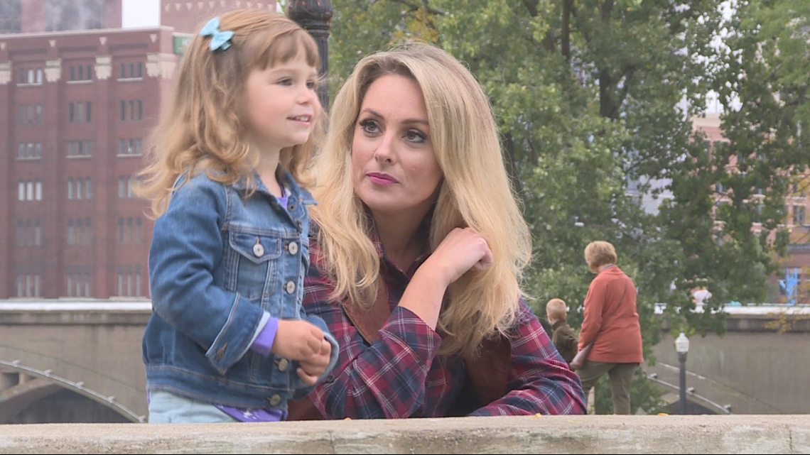 Faran and Meryn take ArtPrize | wzzm13.com