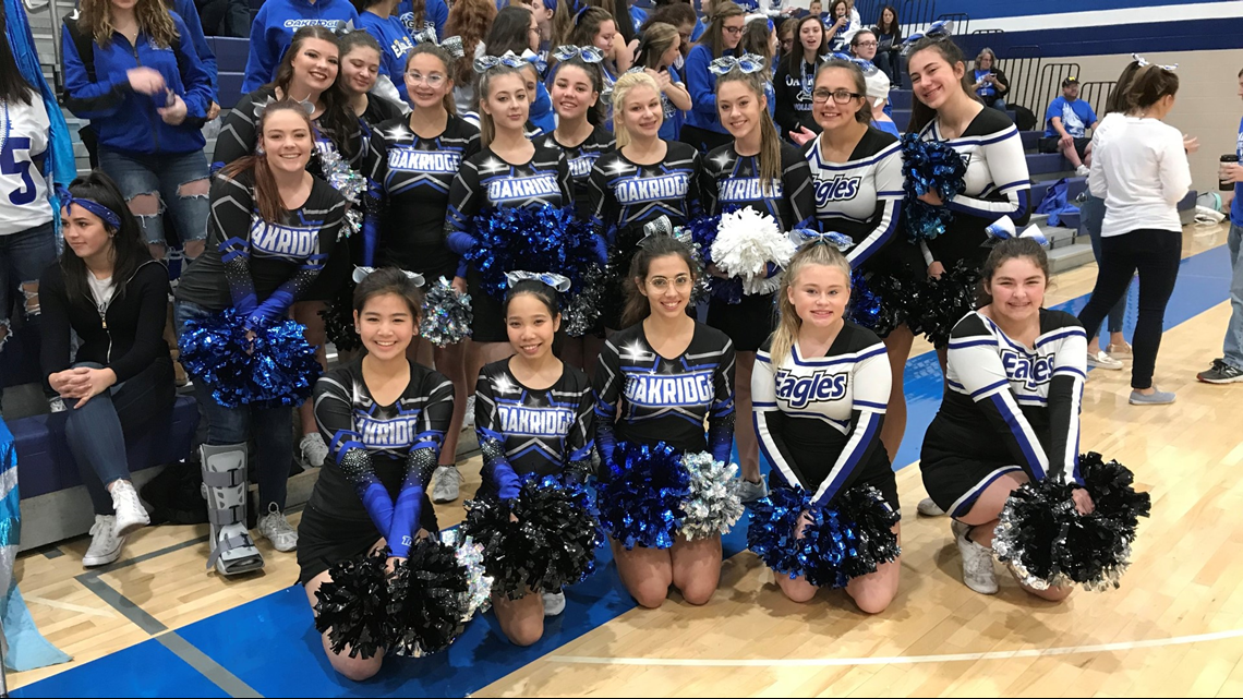 Sunrise Sidelines: Oakridge Eagles | wzzm13.com