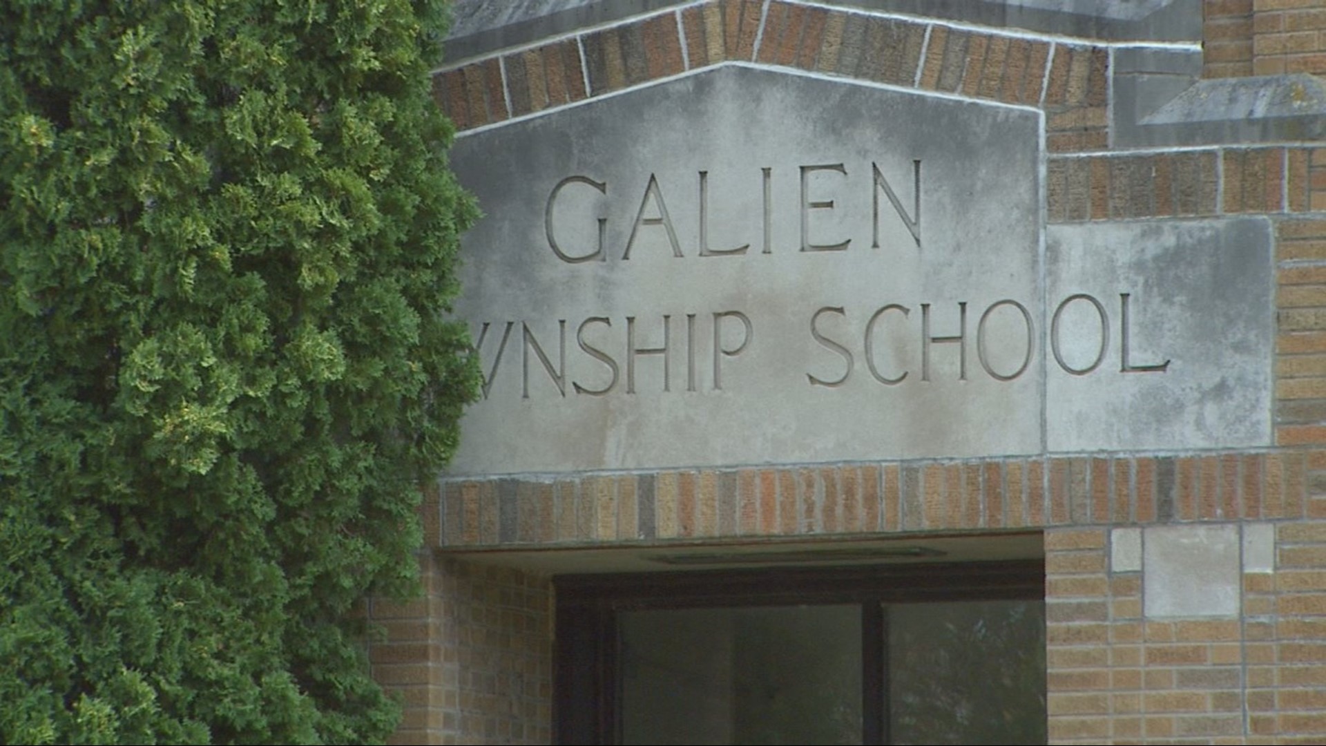 GALIEN GHOSTBUSTERS | Galien is a 'ghost town' in more ways than one ...