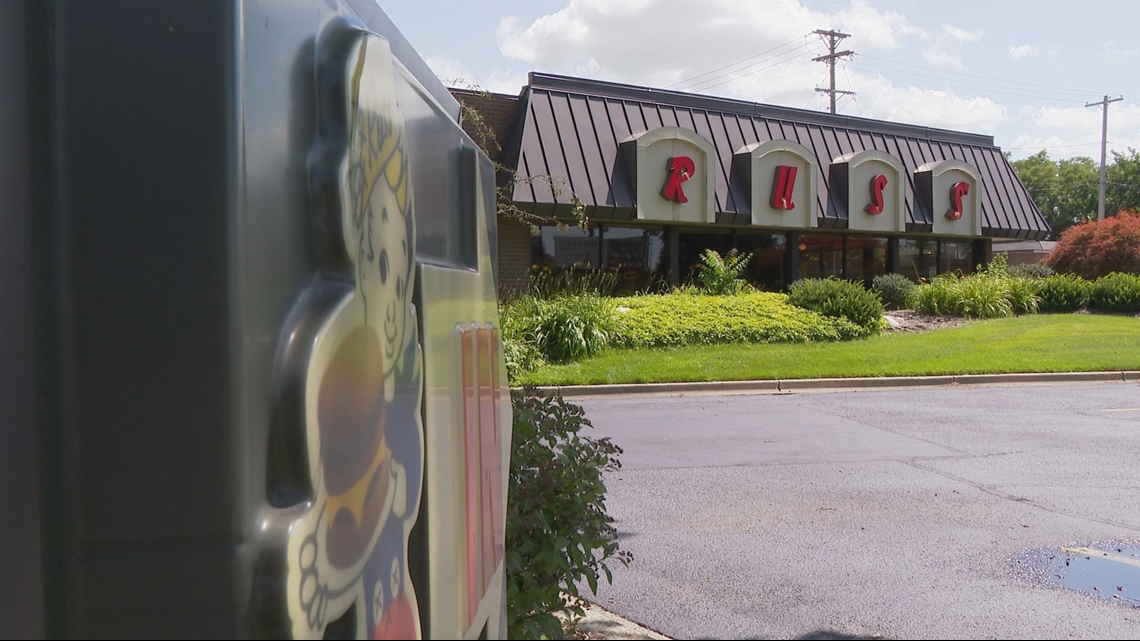 Russ' Restaurants celebrate 85 years in business | wzzm13.com