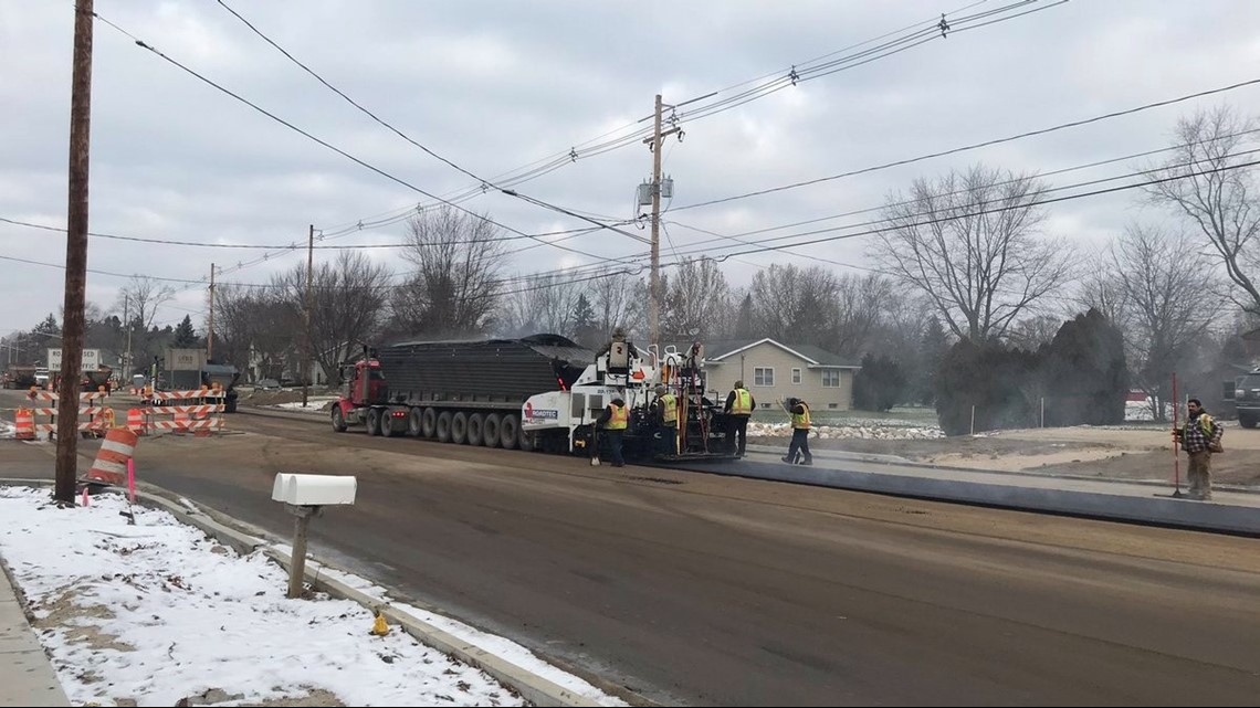 New pavement, detours and road closures: Work continues on Cottonwood ...