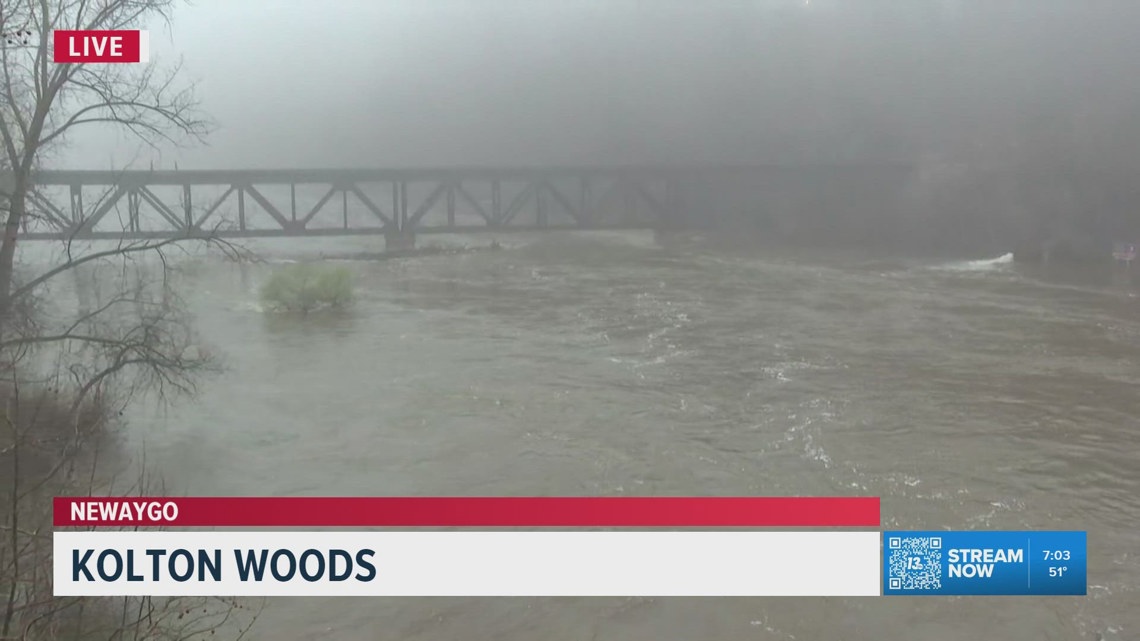 Residents encouraged to evacuate as Muskegon River rises | wzzm13.com