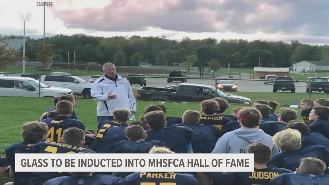Hudsonville's Jack Glass set to enter the MHSFCA Hall of Fame | wzzm13.com