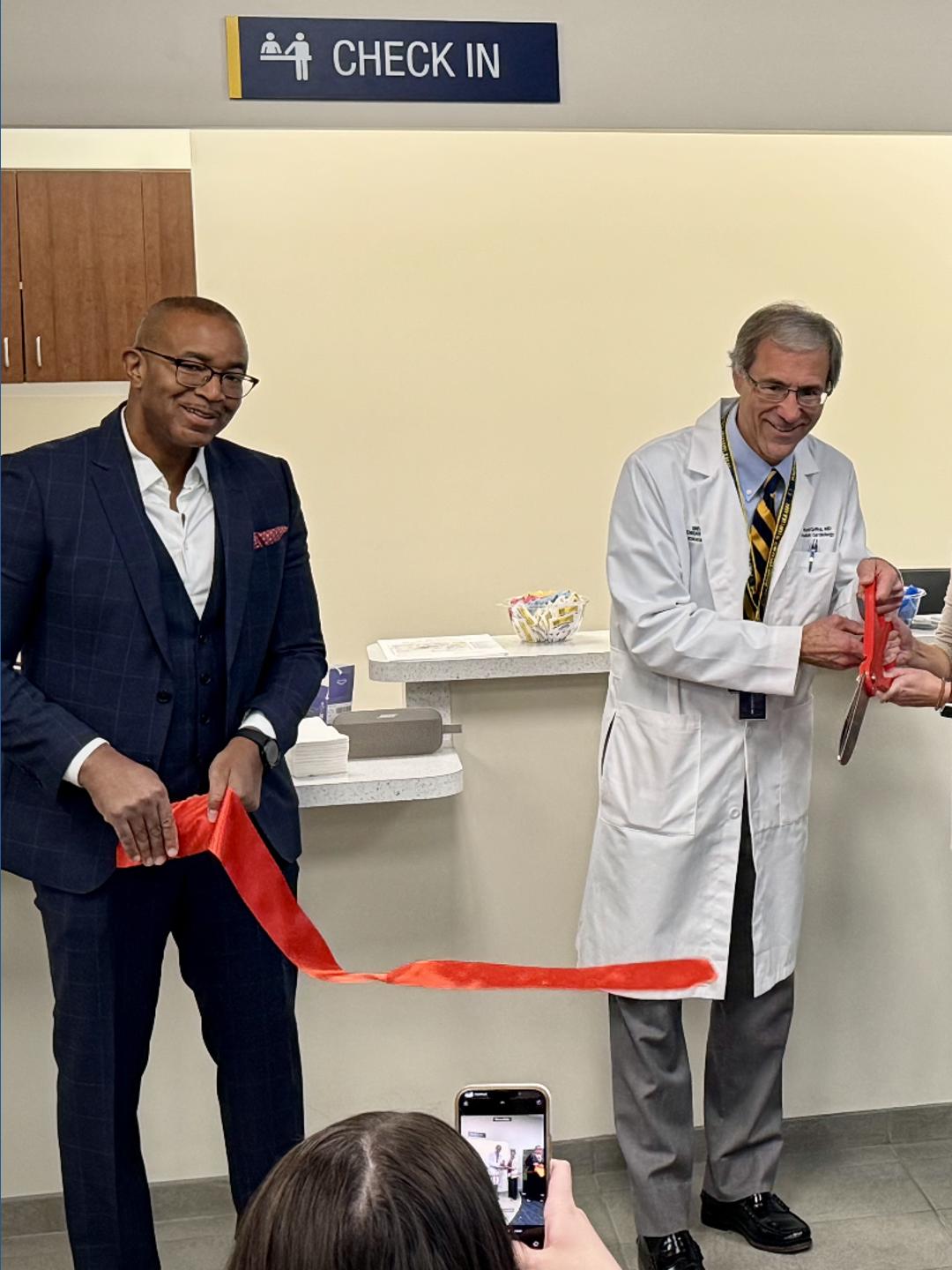 UM Health-West opens new cancer center as need grows | wzzm13.com