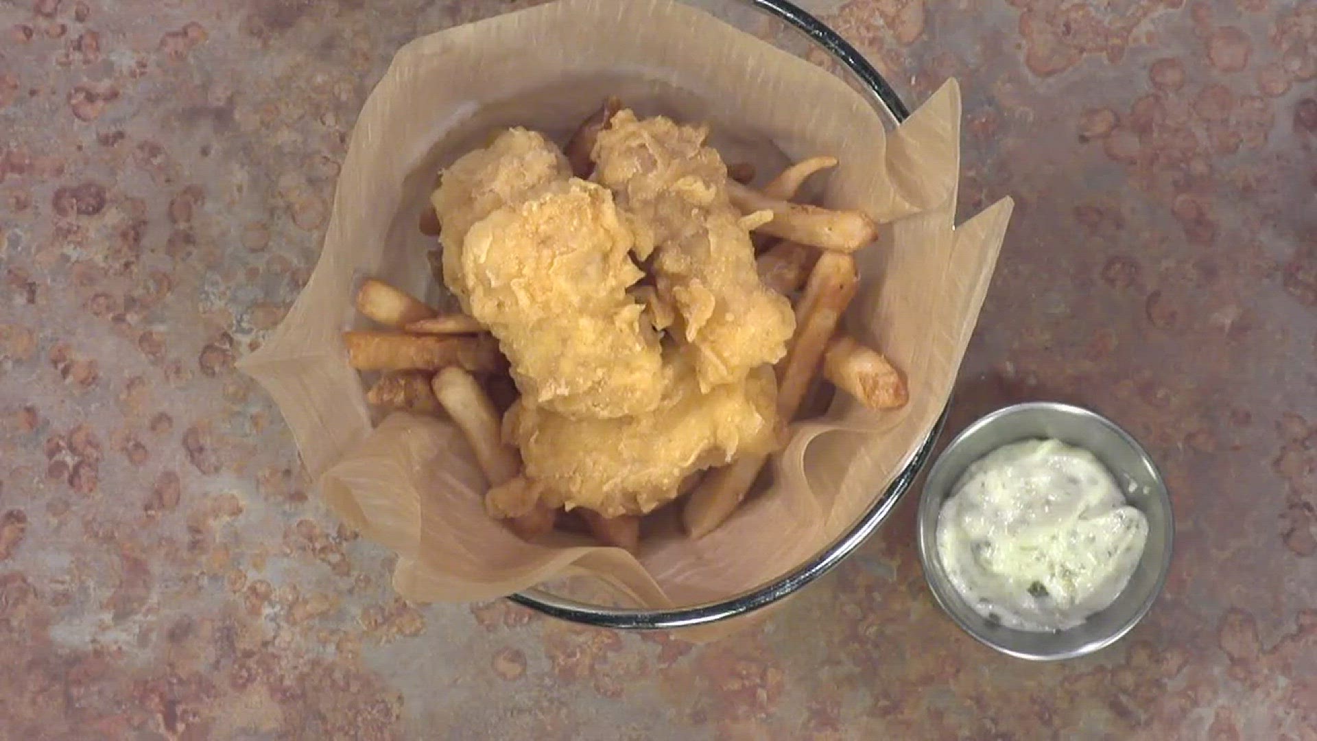 What's Cooking: Rockford restaurant frying up fish for Lent | wzzm13.com