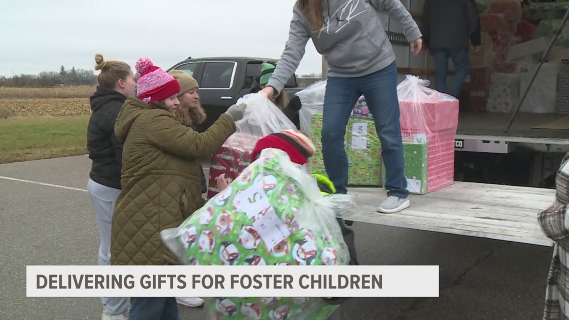 Operation Cheer delivers gifts for West Michigan's children in need ...