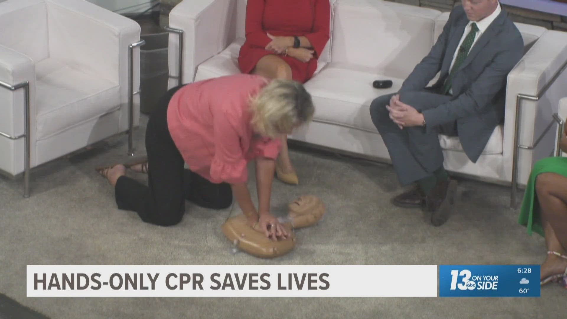 CPR DEMO | How hands-only CPR can save lives | wzzm13.com