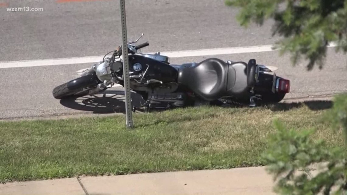 Man killed in motorcycle crash | wzzm13.com