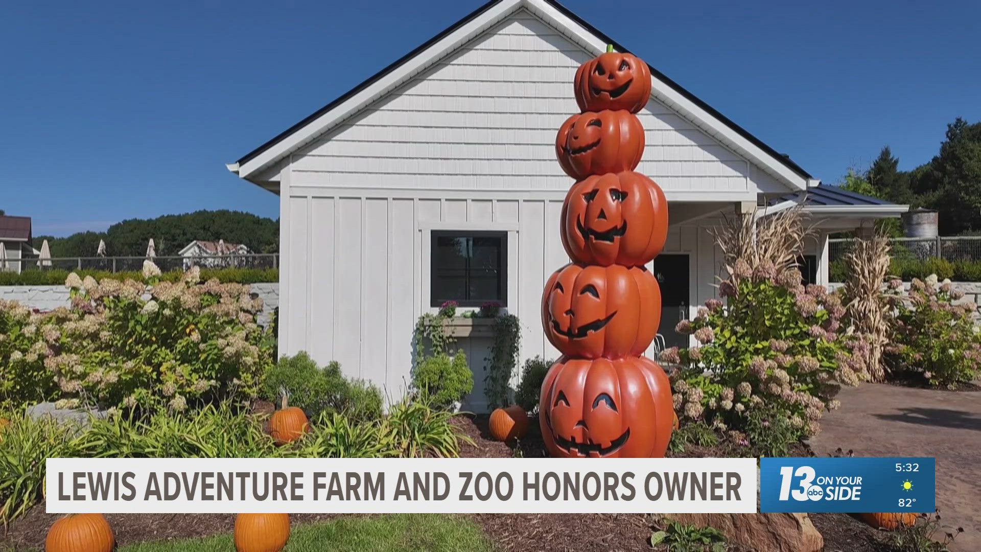 West Michigan fall fun at Lewis Adventure Farm & Zoo | wzzm13.com