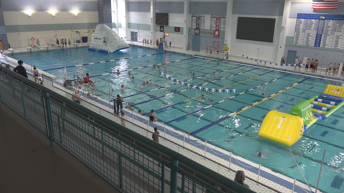 Holland Community Aquatic Center eyes expansion, receives $25K grant ...