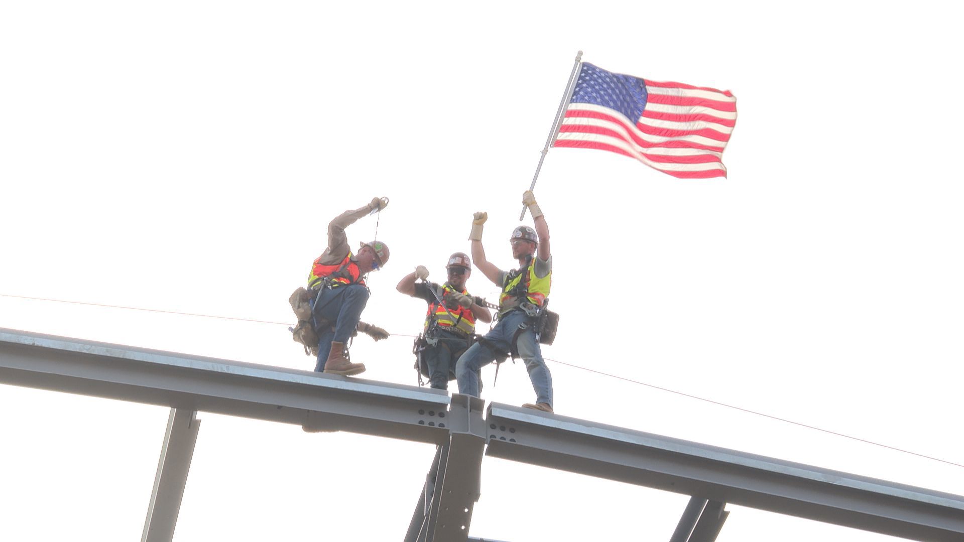 Acrisure Amphitheater marks halfway point in construction | wzzm13.com