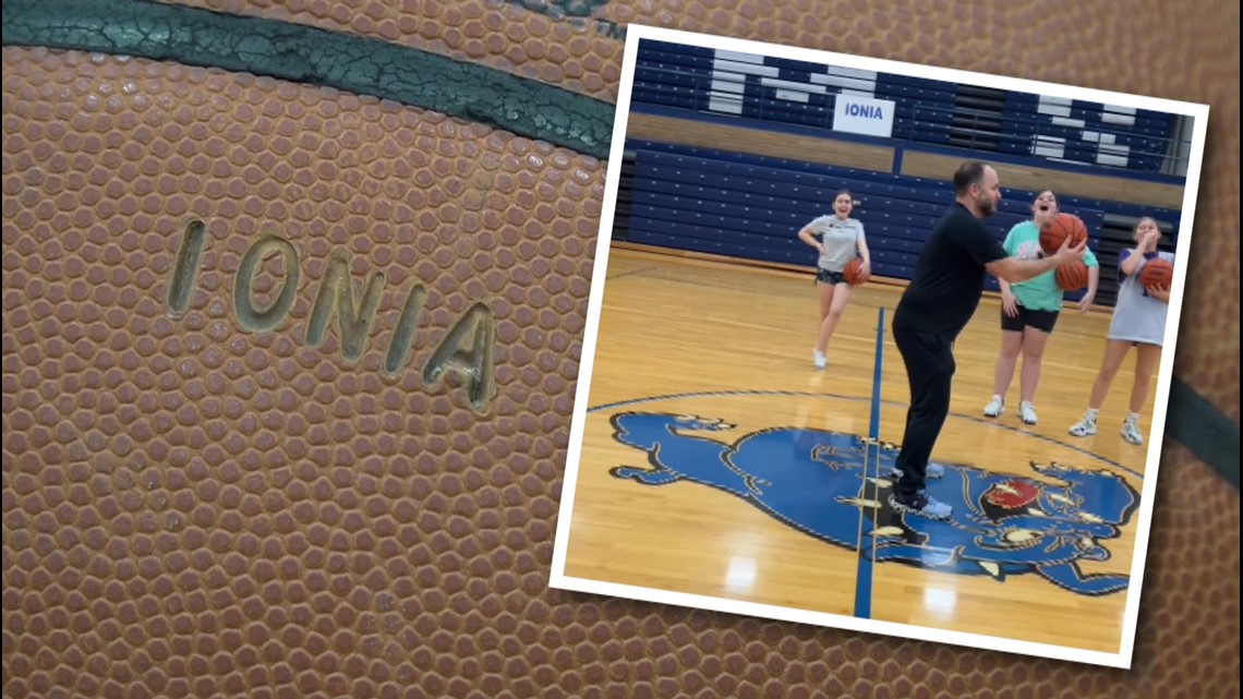 Ionia basketball coach shares story to inspire others | wzzm13.com