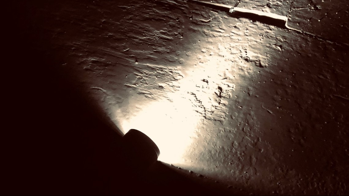 'Creepy flashlight tours' offered after dark at Muskegon's Hackley ...