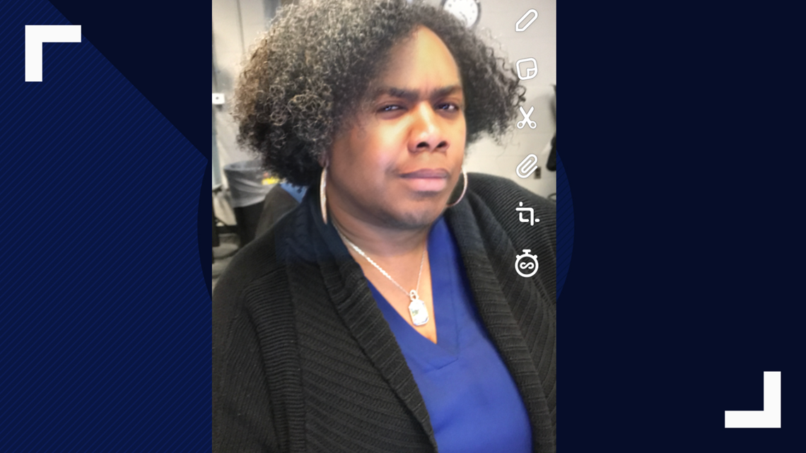 Snapchat gender bender filter takes over the newsroom | wzzm13.com