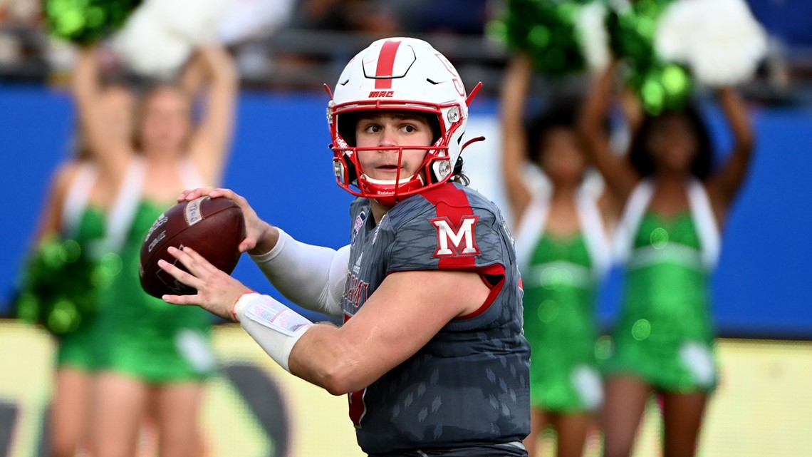 Northern Illinois Huskies loading up to chase 2nd straight crown ...