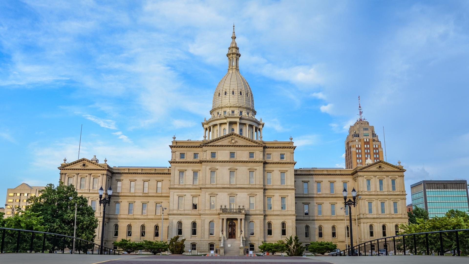 Protests on highways in MI could be criminal under bill passed by state ...