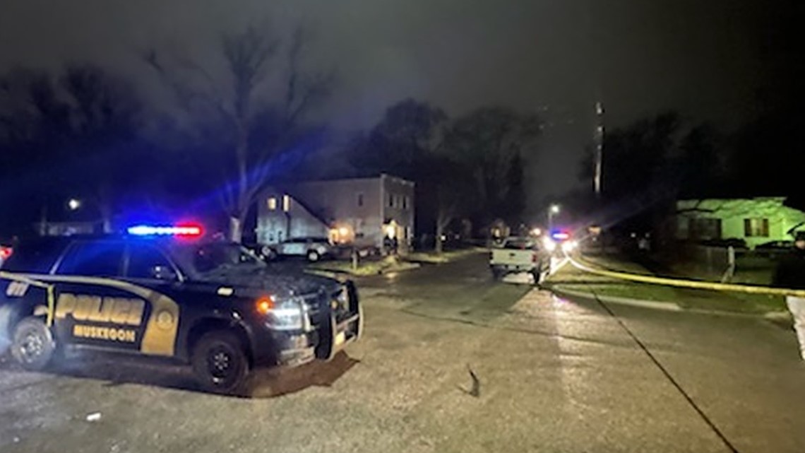 Muskegon police investigating two deadly shootings | wzzm13.com