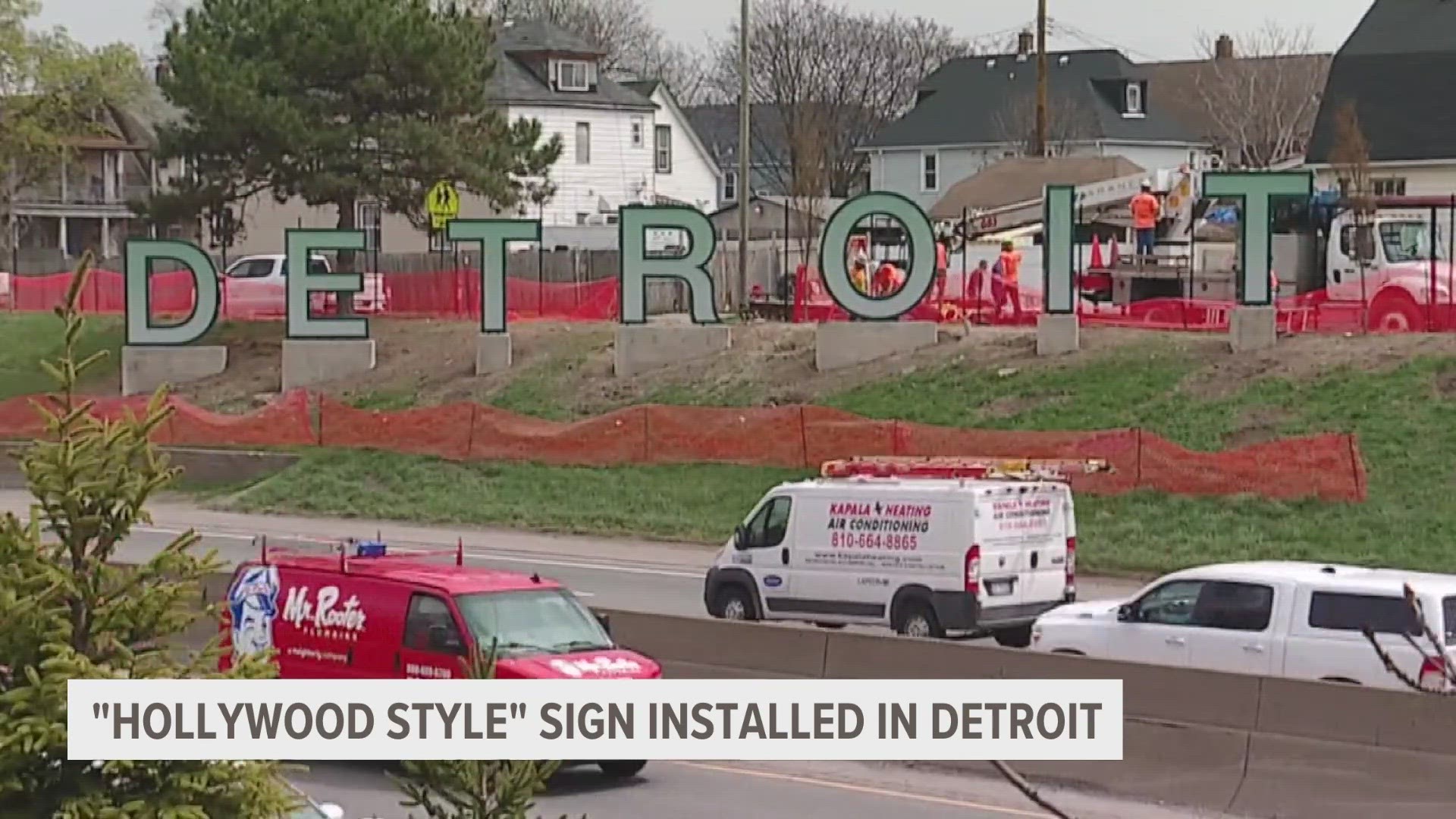 Detroit's 'Hollywood-style' sign installed in city | wzzm13.com