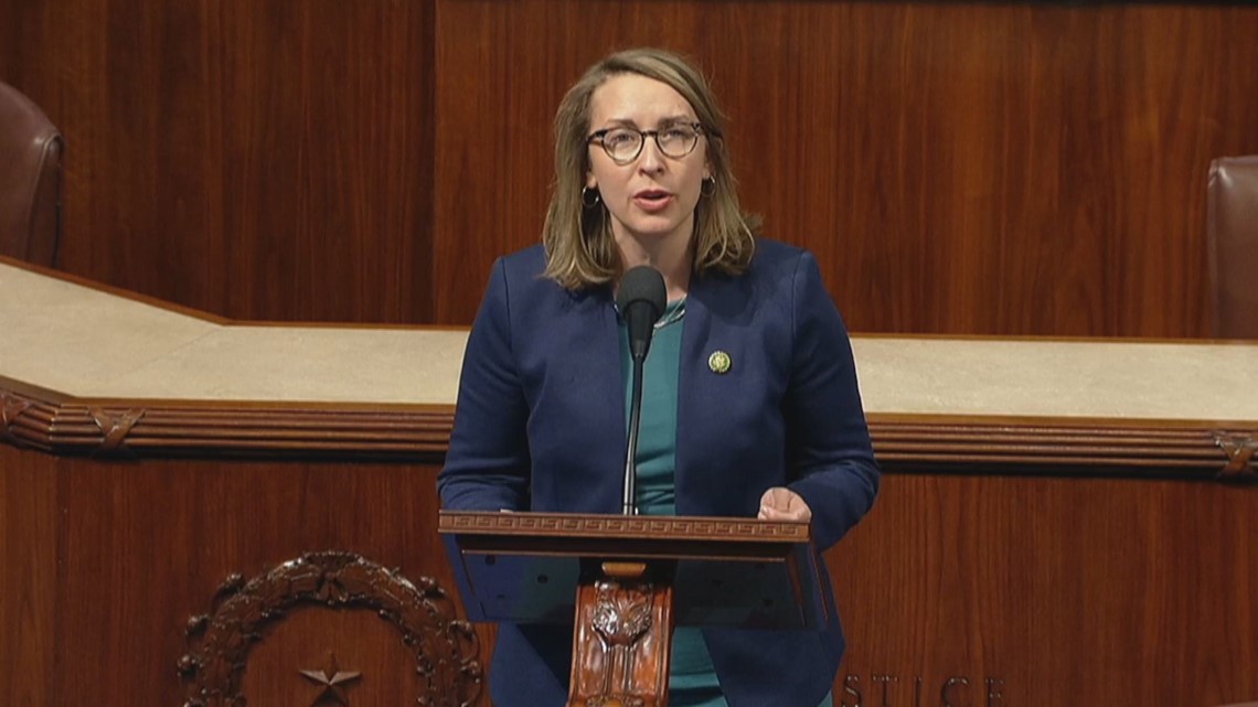Rep. Hillary Scholten introduces legislation to curb child labor ...