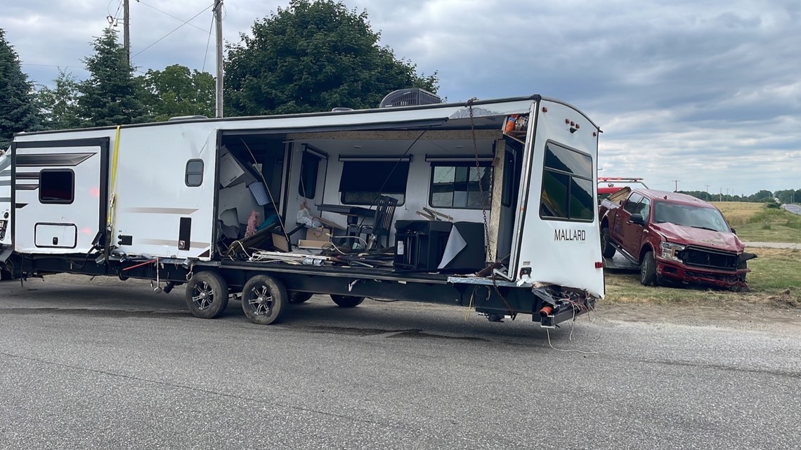 Truck pulling trailer, pickup collide at dangerous Allegan County ...