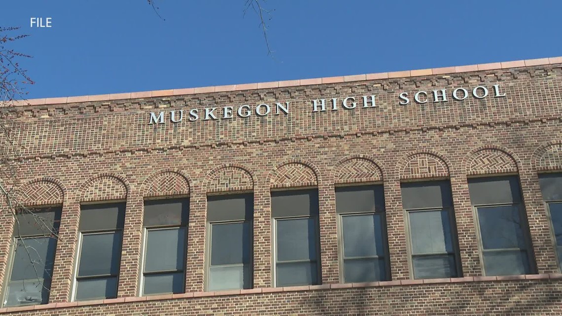 Muskegon Public Schools return virtually Wednesday | wzzm13.com
